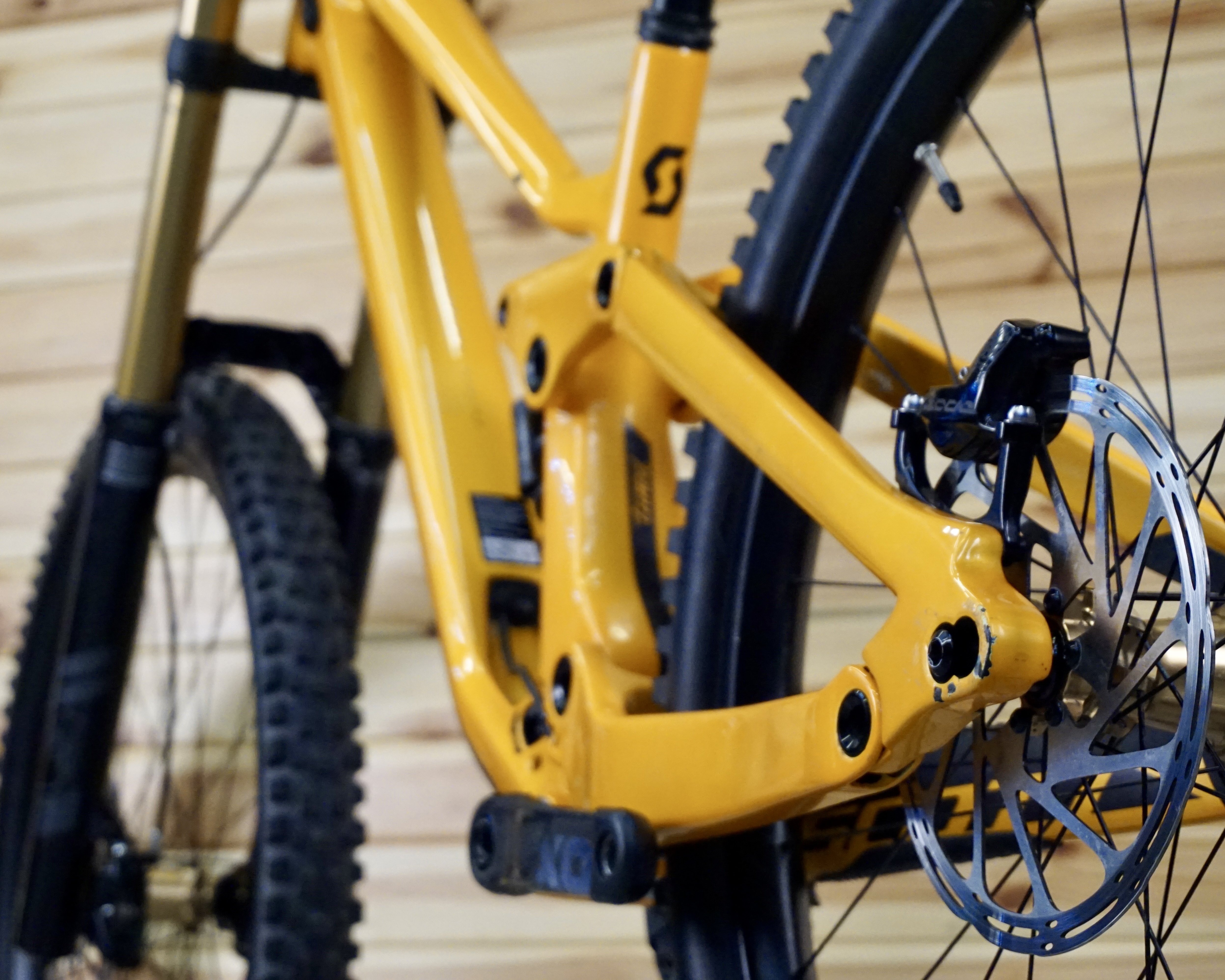 Scott Gambler 900 Tuned 29” - Downhill Bisiklet