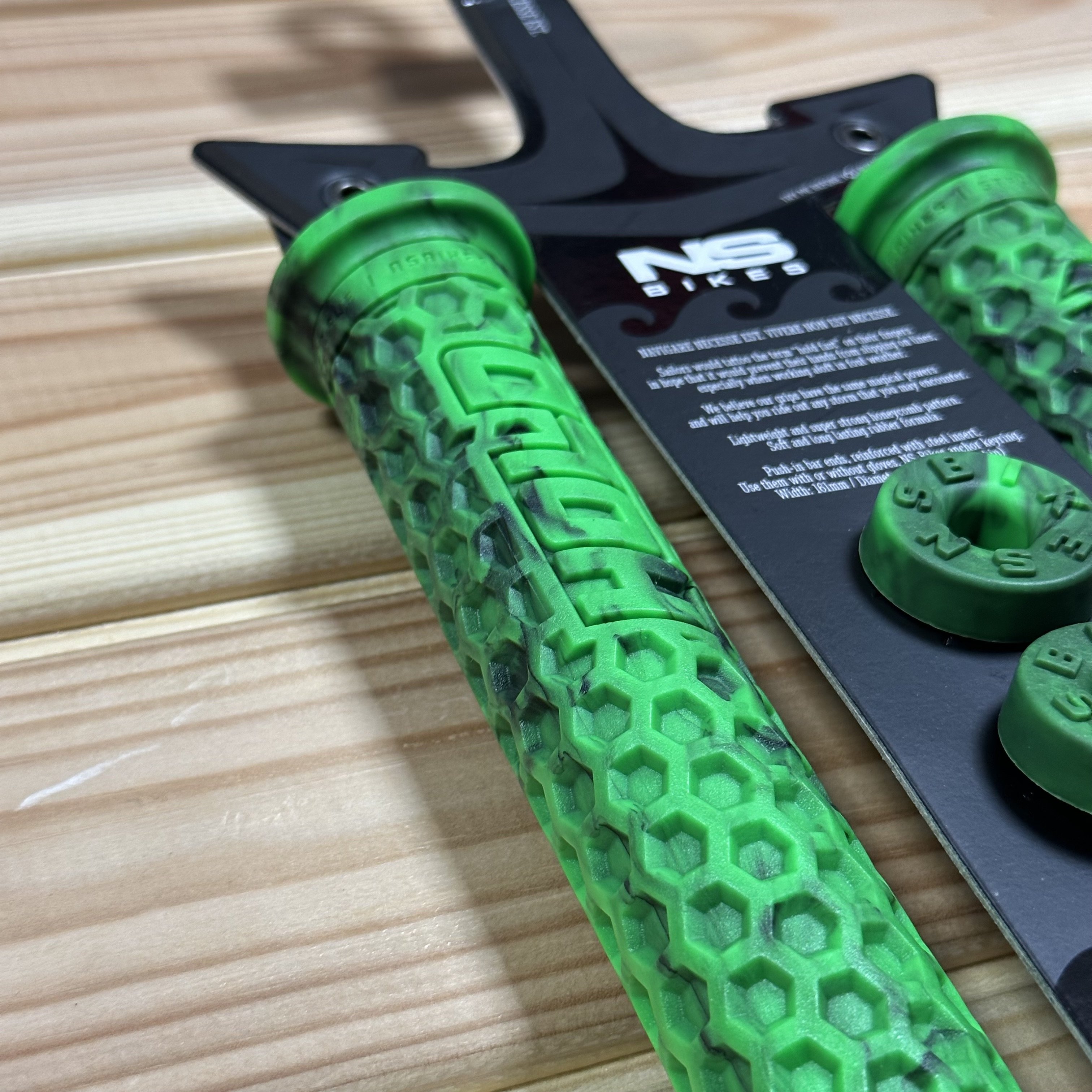 NS Bikes Hold Fast Unlocked - Yeşil/Siyah